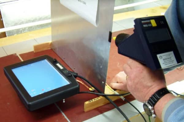 Industrial LCD Displays | Rugged Touchscreen Monitors | Waterproof Flat ...