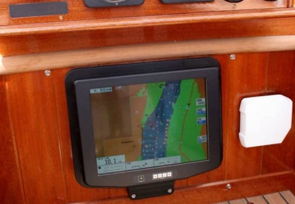 Marine Displays | Marine Grade Sunlight Readable LCD Monitors